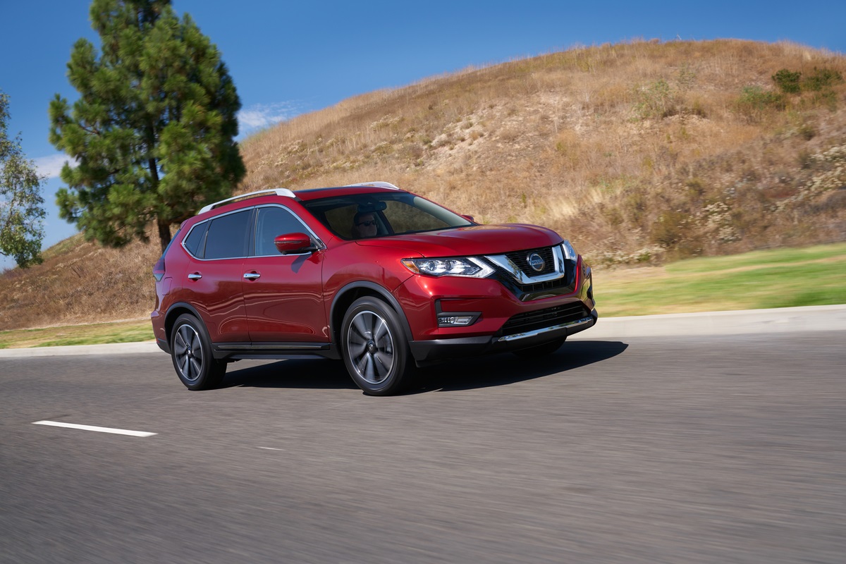 Nissan Rogue SV, un CUV orientado hacia los conductores urbanos